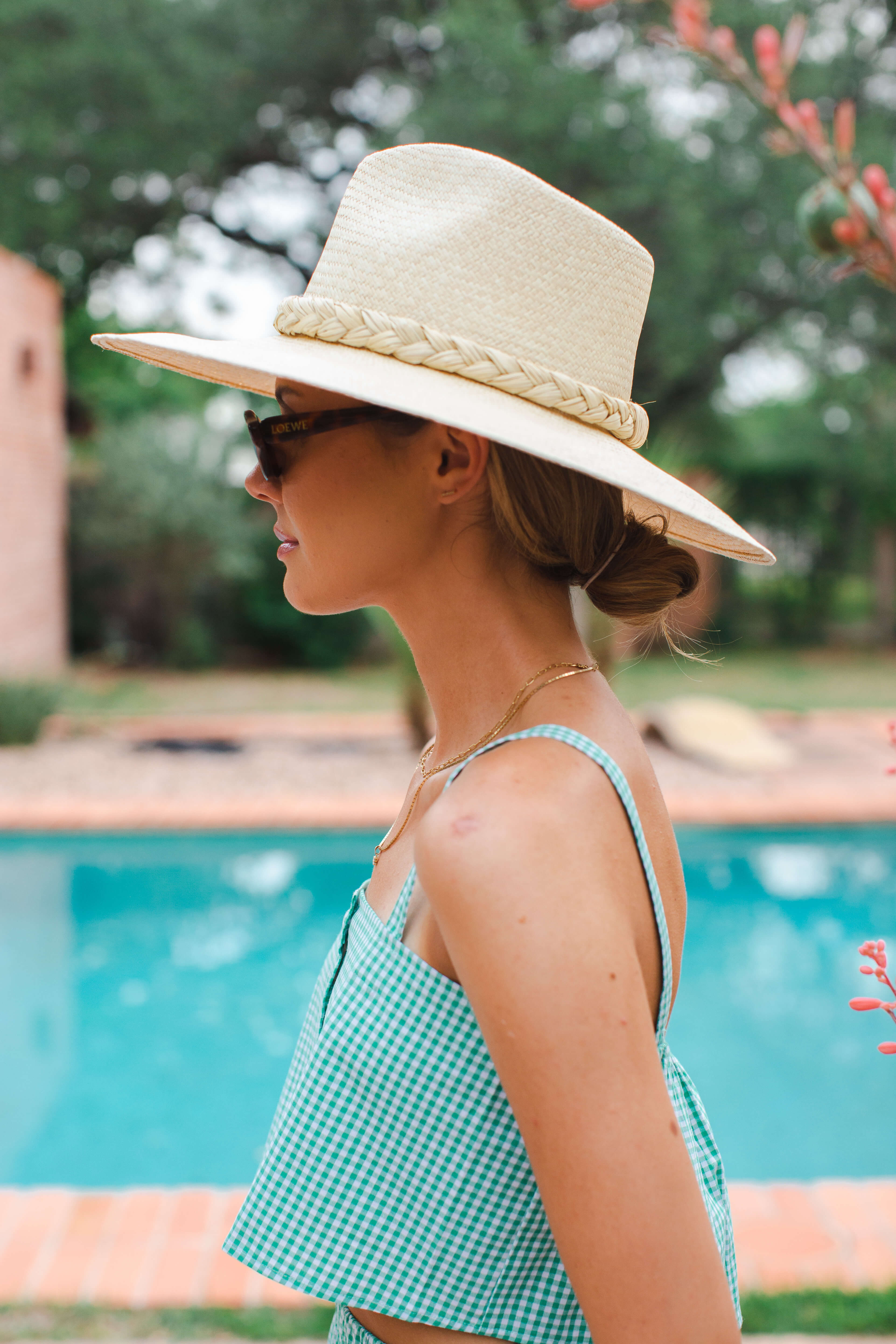 The Midsummer – Sissy Light